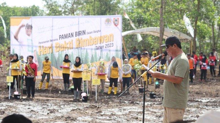 Hari Bhakti Rimbawa 2023, Gubernur Kalsel H Sahbirin Noor Gelorakan Gerakan Revolusi Hijau ...
