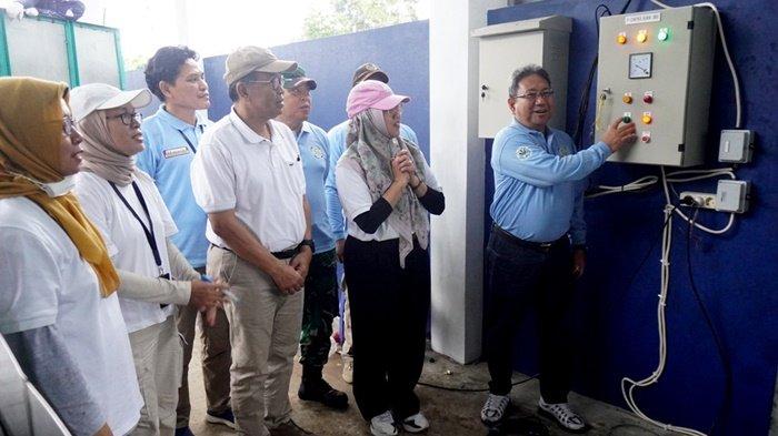 Peringatan HPSN 2025, TPS 3R Kayuh Baimbai Indrasari Dapatkan Mesin ...