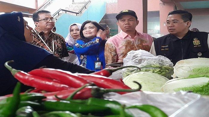 Kendalikan Harga Bahan Pokok Jelang Ramadhan 2024, Disperindag Banjarmasin Gelar Operasi Pasar ...