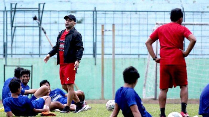 Prediksi dan Jam Tayang Live Indosiar Arema vs Persib dan Barito Putera ...