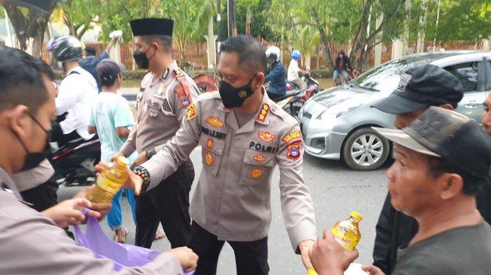 Polresta Banjarmasin hingga Polsek KPL Berbagi, Kombes Sabana Senang Melihat Senyum Bahagia ...