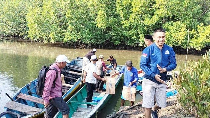 Warga Tiga Desa di Kabupaten Kotabaru Kalsel Ini Hanya Bisa Mengandalkan Jalur Air ...