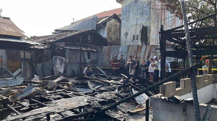 Kebakaran di Banjarmasin - Penyebab Api yang Tewaskan Satu Orang di Kuin Utara Masih Diselidiki ...