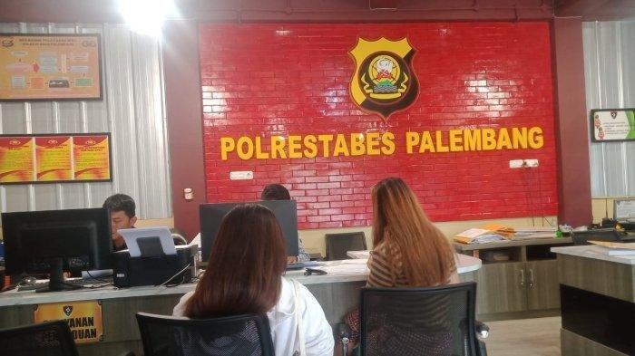Wanita Di Palembang Laporkan Adik Ke Polisi Foto Pacar Dengan Bule 0249