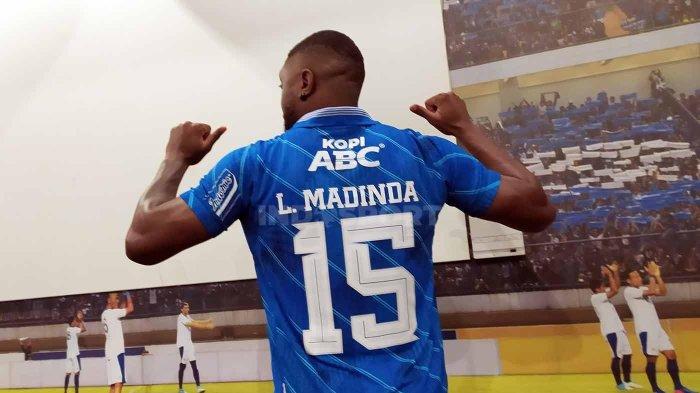 Barito Goda Iman Levy Madinda, Begini Sosok Pemain Asal Gabon Itu ...