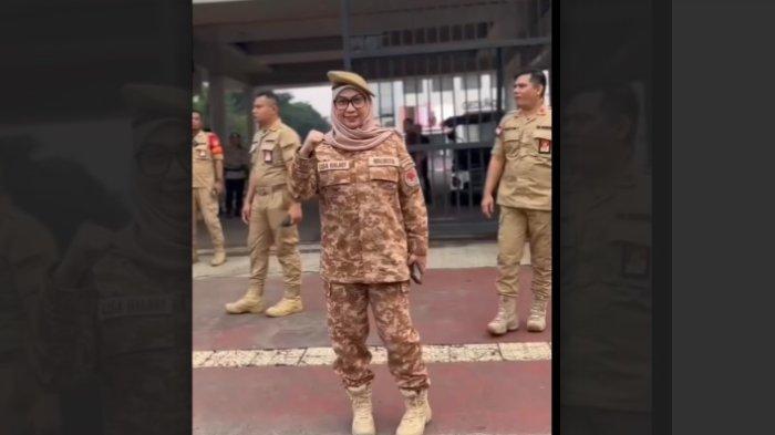 Tampilan Lisa Halaby di Hari Pertama Retret, Wali Kota Banjarbaru ...