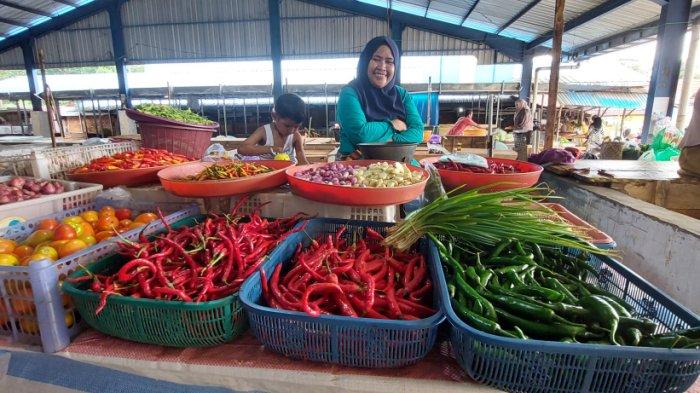 Terpaksa Beli, Sejumlah Ibu Rumah Tangga di Angsau Tanahlaut Keluhkan ...