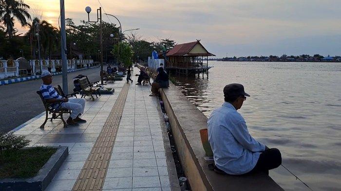 Wisata Kalsel: Lokasi Weekend Melihat Mancing Mania di Siring Ulek Marabahan Batola ...