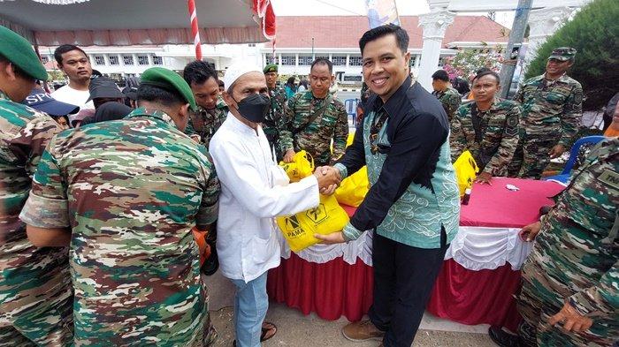 Turut Meriahkan HUT ke-78 TNI, PT Pama Persada Nusantara Distrik BBSO Bagikan Ratusan Paket ...