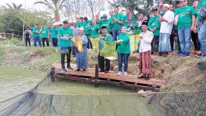 YABN dan Ponpes Miftahul Ulum Kembangkan Usaha Frozen Fish dalam ...