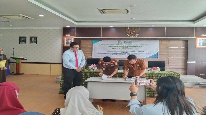 Perpanjang MoU Bersama RSHD Barabai, Kajari HST Berharap Layanan ...