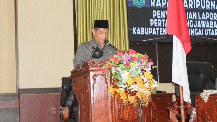 Penjabat Bupati Sampaikan LKPj Kepala Daerah Tahun Anggaran 2022 di Paripurna DPRD Kabupaten HSU ...