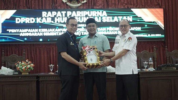 Sampaikan KUA dan PPAS Tahun Anggaran 2025, Sekda HSS Paparkan Strategi Capai Target Pendapatan ...