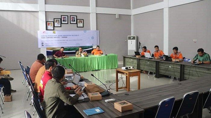 PT AGM Ajukan Pengalihan Jalan Malutu-Tambak, Sekda : Pemkab HSS ...