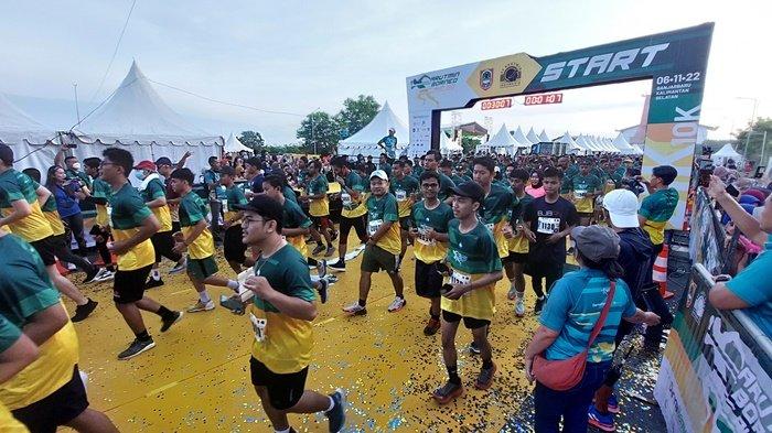 Arutmin Borneo Run 2022 Dimulai, 3.500 Peserta Meriahkan Event Lari ...