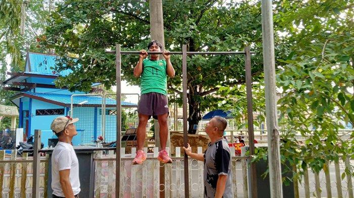 Personel TNI Turun Tangan Seleksi Calon Petinju Andalan Kabupaten HST ...