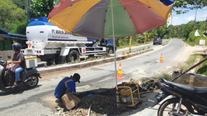 Pipa PDAM di Stagen Kotabaru Alami Kebocoran, Pasokan Air ke Pelanggan Sempat Terganggu ...
