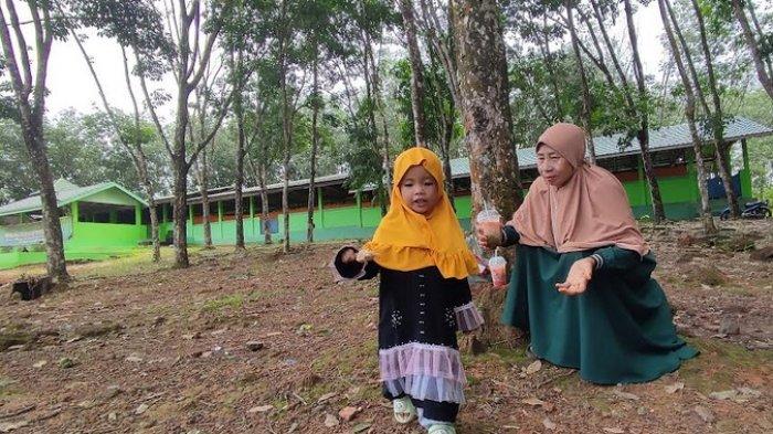 Berkunjung ke Makam Datu Nuraya Tapin, Peziarah Bisa Sambil Bersantai ...