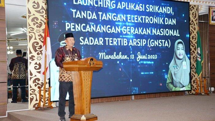 Pj Bupati Batola Mujiyat Resmikan Aplikasi Srikandi, Tanda Tangan Elektronik dan Pencanangan ...