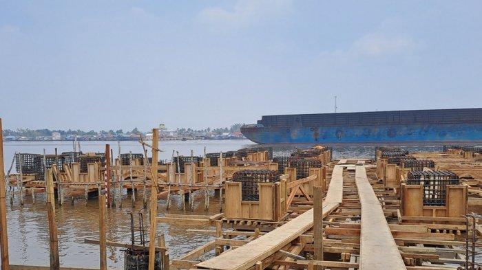 Perkembangan Dermaga di Desa Pendalaman Baru Siap Cor Tiang Pancang ...