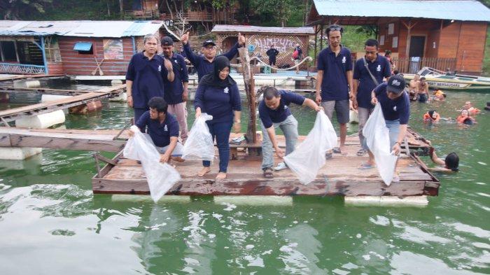 Gelar Gathering di Waduk Riam Kanan, Karyawan Banjarmasin Post Grup ...