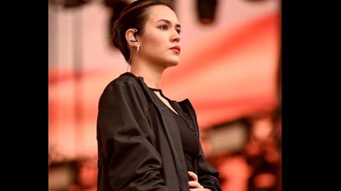 Konser Tunggal Raisa di SUGBK Malam Ini, 6 Kostum Panggung Disiapkan ...