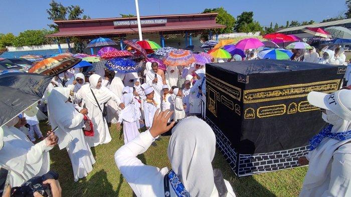 Ikuti Manasik Haji Cilik, Begini Antusias Ratusan Bocah TK di Tapin ...