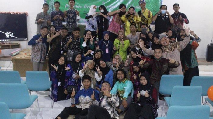 Roadshow Generasi Cerdas Cakap Digital, Mencari Solusi Permasalahan ...