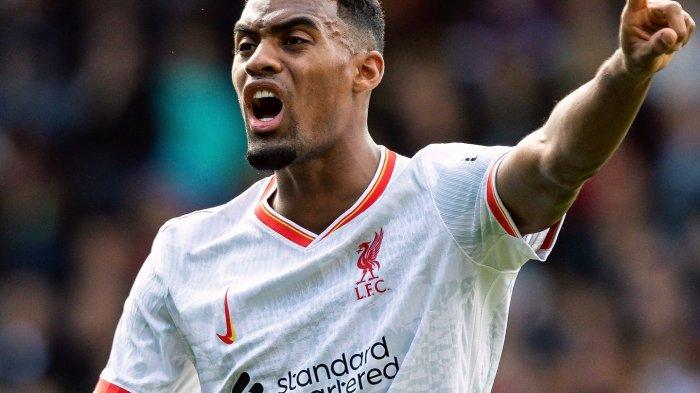 Arne Slot Miliki Ryan Gravenberch Lainnya yang Baru Bergabung tim utama ...