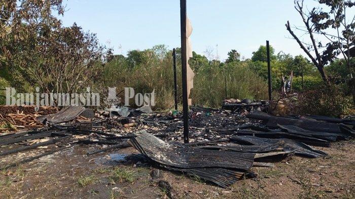 Satu Rumah di Batola Terbakar Ditinggalkan Penghuninya Bertani dan ...