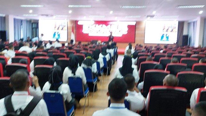 Mahasiswa Baru Politala Ikuti PKKMB, Dewan Penyantun Kupas Sejarah ...