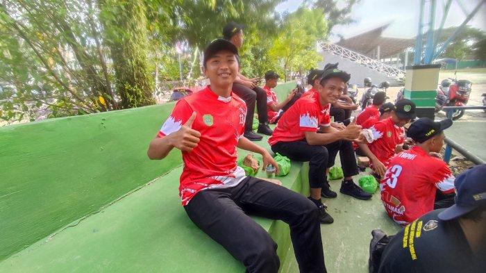 Target Empat Besar, Dispora Tapin Lepas 106 Atlet POPDA 2024 ke HSS ... Target Empat Besar, Dispora Tapin Lepas 106 Atlet POPDA 2024 ke HSS ...