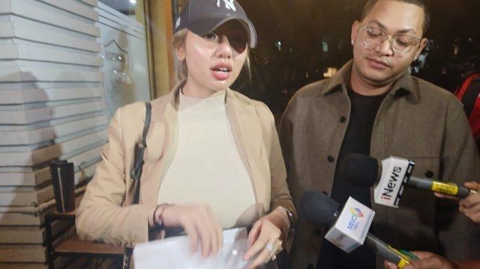 Main Film Dewasa, Meli 3gp Dibayar Rp 1 Juta Kerja 16 Jam Sehari, Senasib Siskaeee dan Chaca ...