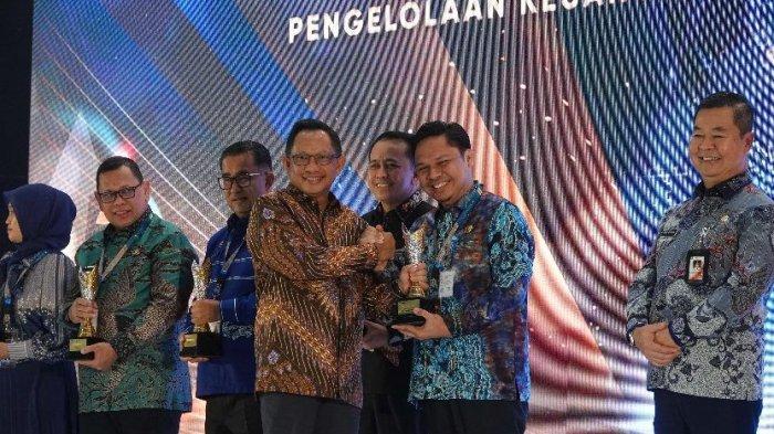 Pemprov Kalsel Borong Tiga Penghargaan APBD Award 2024, Memotivasi Kinerja Semakin Baik ...