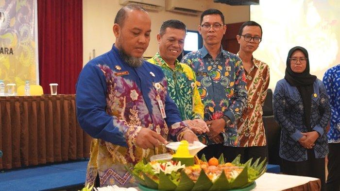 HUT ke-36 PPPKMI, Bupati Kotabaru Apresiasi Dedikasi Penyuluh Kesehatan ...