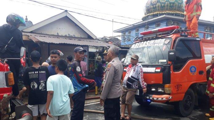Ada 17 Bangunan Yang Terdampak, Ini Kronologi Kebakaran di Cempaka Banjarbaru - Banjarmasinpost ...