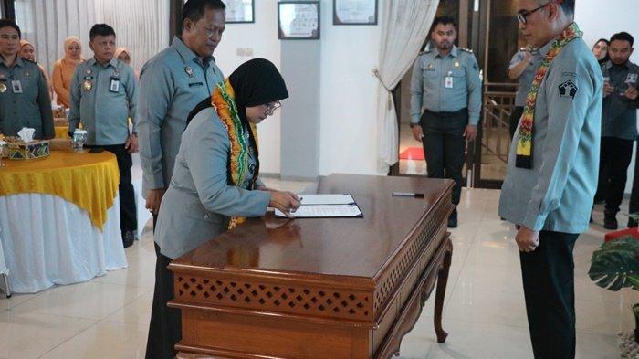 Sertijab Kepala Kanwil Kemenkumham Kalsel, Nuryanti Widyastuti Resmi Pimpin Kemenkum Kalsel ...