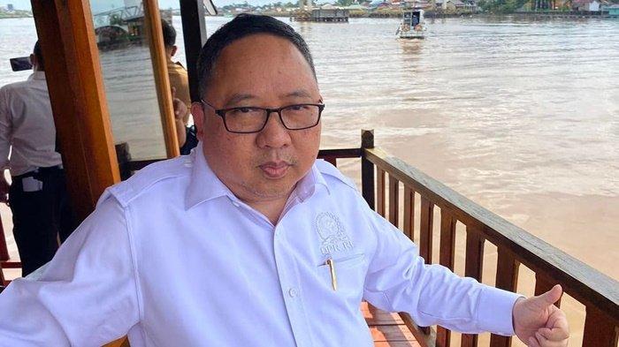 Namanya Muncul di Bursa Pilbup Banjar 2024, Syaifullah Tamliha Minta ...