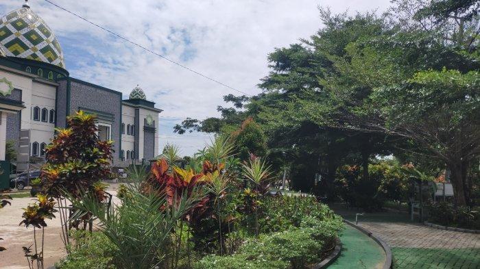 Usai Kunjungi Masjid Al Akbar Paringin, Kalian Bisa Menikmati Keindahan ...