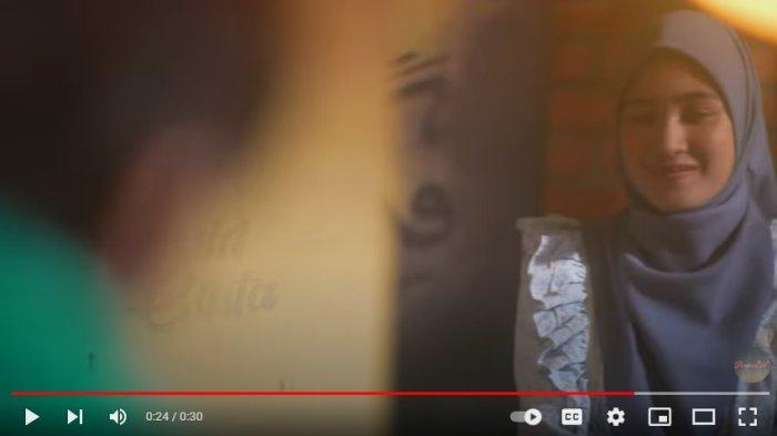 Tayang Lagi di SCTV, Sinopsis Tajwid Cinta Dibintangi Cut Syifa dan Harris Vriza, Dafri Kian ...