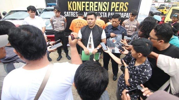 Anggota Polresta Balikpapan Ringkus Tiga Pria Timbun Beras Bulog SPHT, Rencana Dijual ke Kalse ...