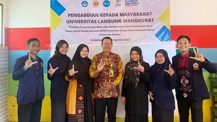 Dosen dan Mahasiswa PG PAUD ULM Gelar Pelatihan Pengembangan Bahan Ajar - Banjarmasinpost.co.id