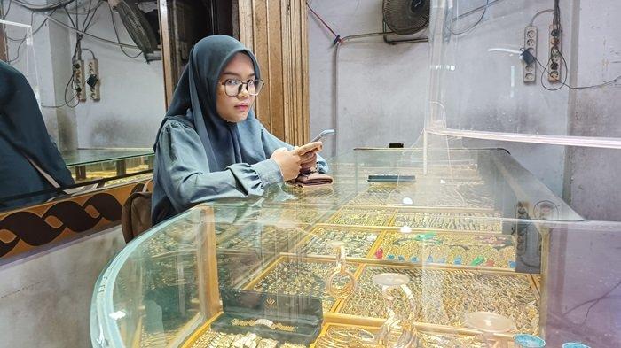 Harga Emas Perhiasan 99 Hari Ini 4 Agustus 2023 di Kota Banjarmasin ...