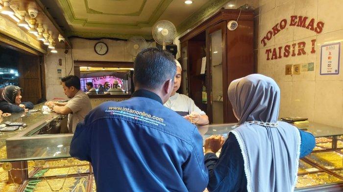 Harga Emas 99 di Banjarmasin Rabu 23 Agustus 2023, Stabil di Rp930 per ...