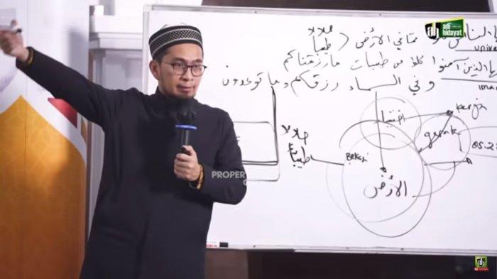 Ustadz Adi Hidayat Jabarkan Tips Ikhtiar Raih Rezeki Berkah, Hal Ini Sebaiknya Dilakukan Mukmin ...