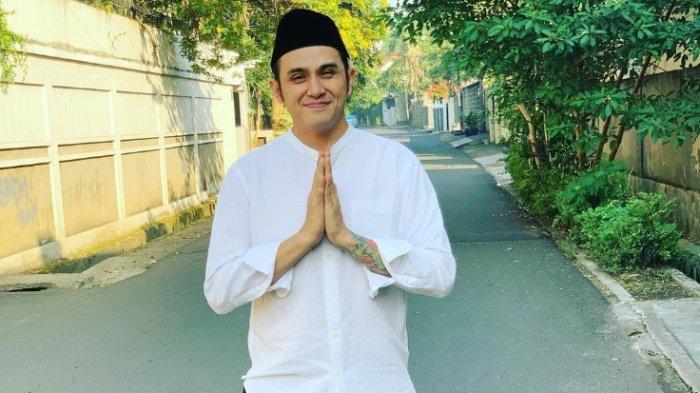 Bukan Tak Laku, Ini Pekerjaan yang Buat Vicky Nitinegoro 5 Tahun Absen ...