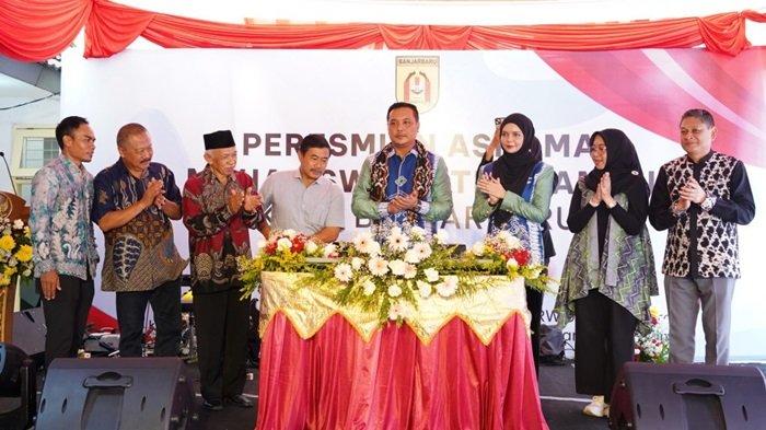 Wali Kota Banjarbaru Resmikan Asrama Idaman untuk Mahasiswi Banjarbaru di Kota Malang ...