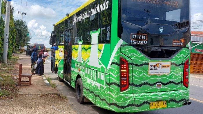 Bus Angkutan Massal BRT Banjarbakula Jamah Batibati Kabupaten Tanla ...