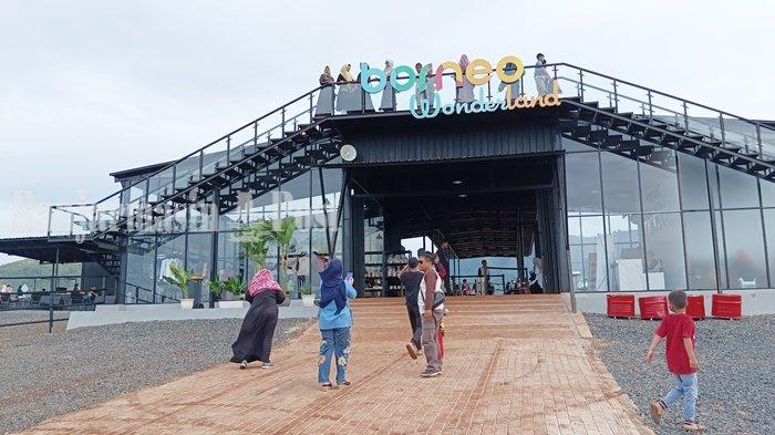 Wisata Kalsel - Borneo Wonderland Karang Intang Sediakan Tangga Menuju ...