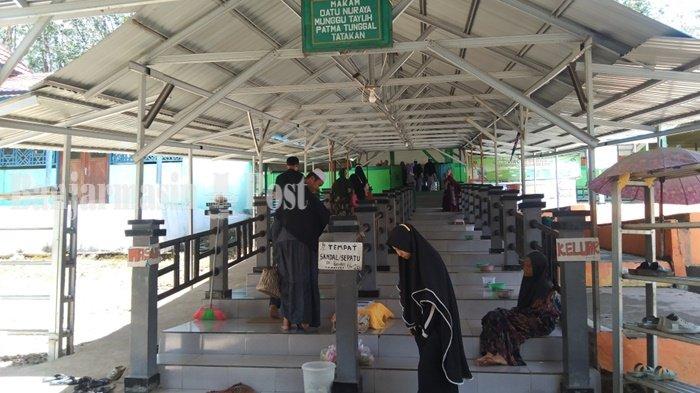 Wisata Kalsel - Makam Datu Nuraya di Kabupaten Tapin Ramai Dikunjungi ...